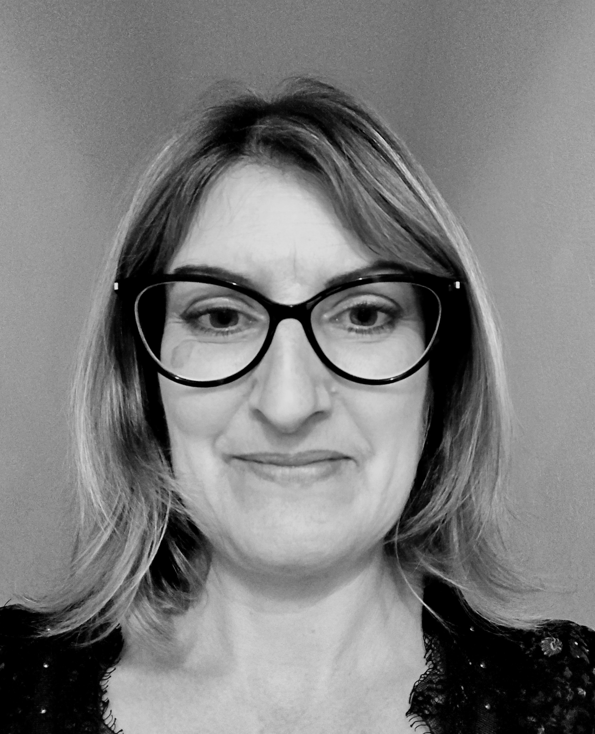 Dr Nikki Teper & Associates Ltd | Meet our team